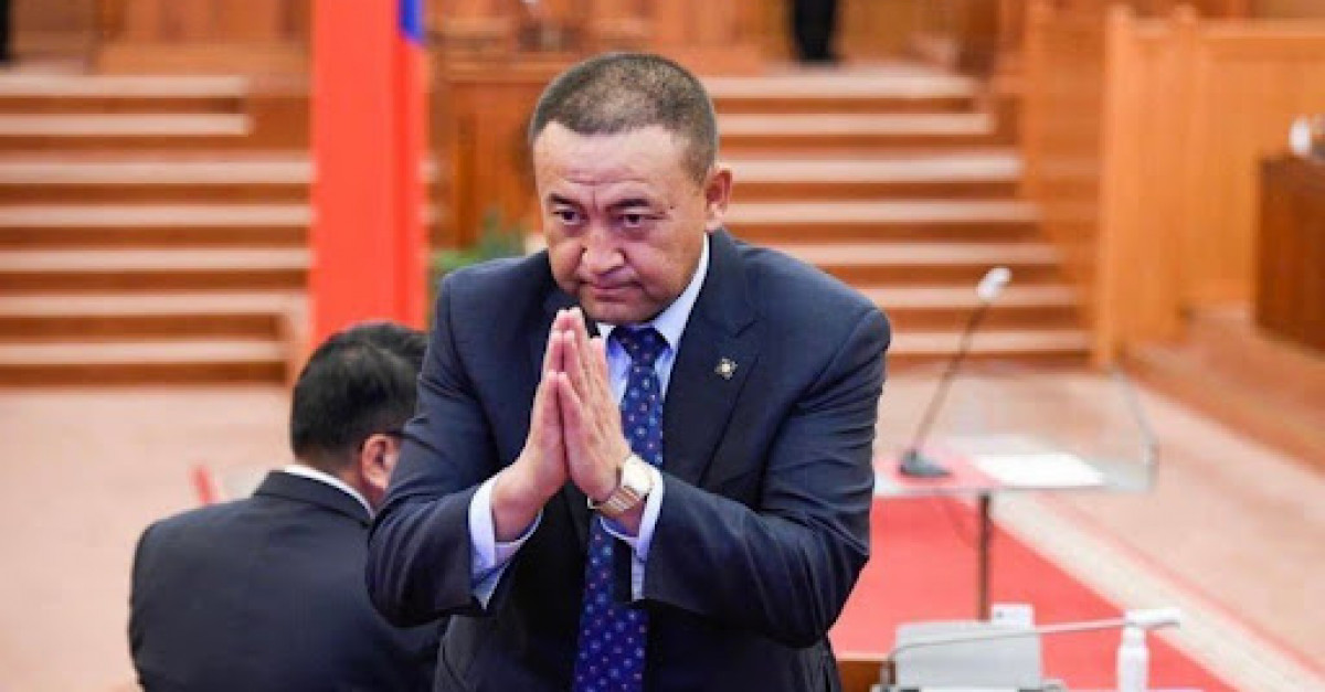 Хувийн бизнестээ анхаарч явсан Б.Чойжилсүрэн хариуцлагаас зугтахаар улайрав уу ? · Dorgio.mn