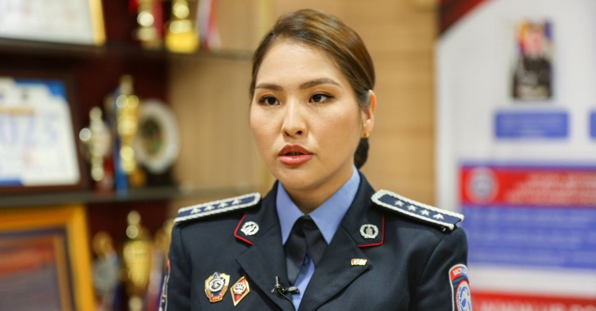 Э.Энхзаяа: Нийлүүлж барьсан хоёр монгол гэр шатсаны улмаас насанд хүрсэн нэг, 0-12 насны дөрвөн ...