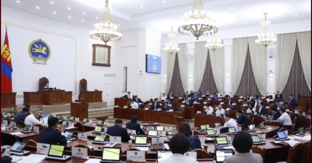 126 гишүүнтэй болоод УИХ-ын үйл ажиллагаа улам дордлоо · Dorgio.mn