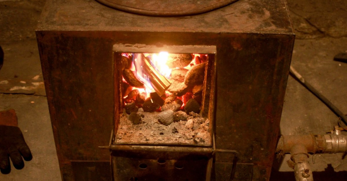 Нэг шуудай мидлингийг ₮3,750, шинэ хагас кокс түлшийг ₮5,000-аар карт болон аппликэйшн хослуулан ...