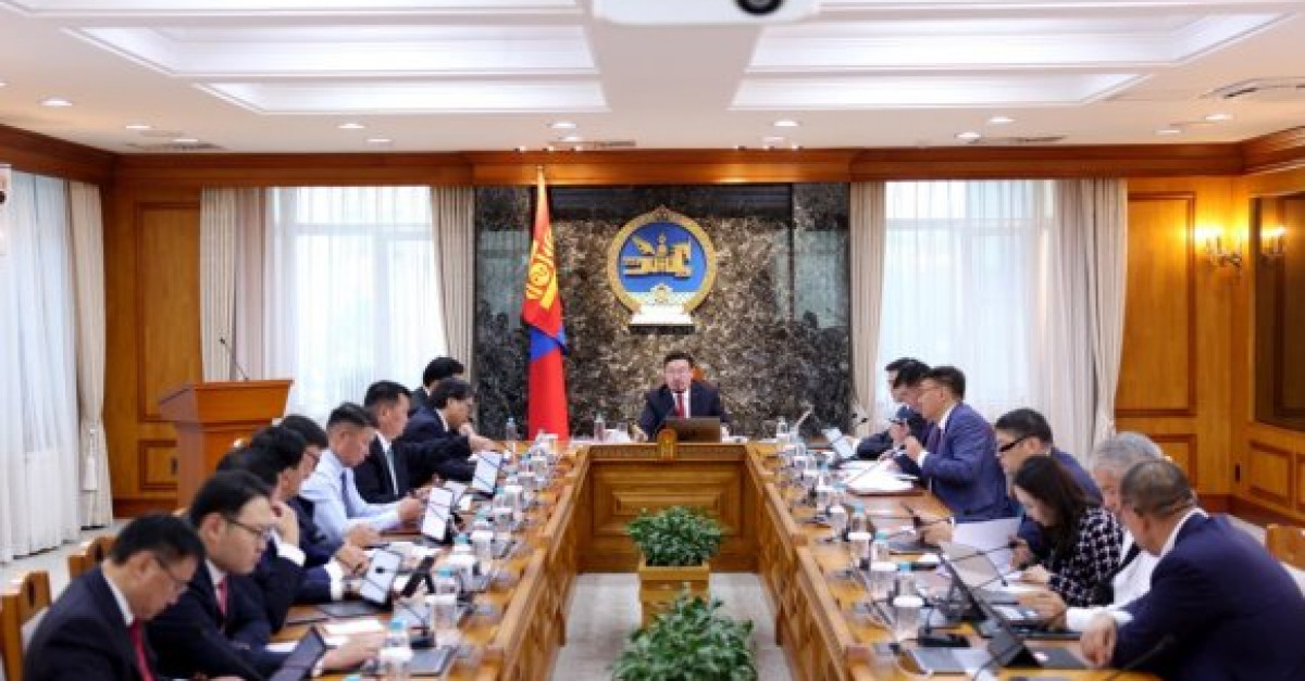 Шатахууны зохиомол хомсдол үүсгэсэн нь тогтоогдвол тусгай зөвшөөрлийг нь цуцлах хүртэл арга ...